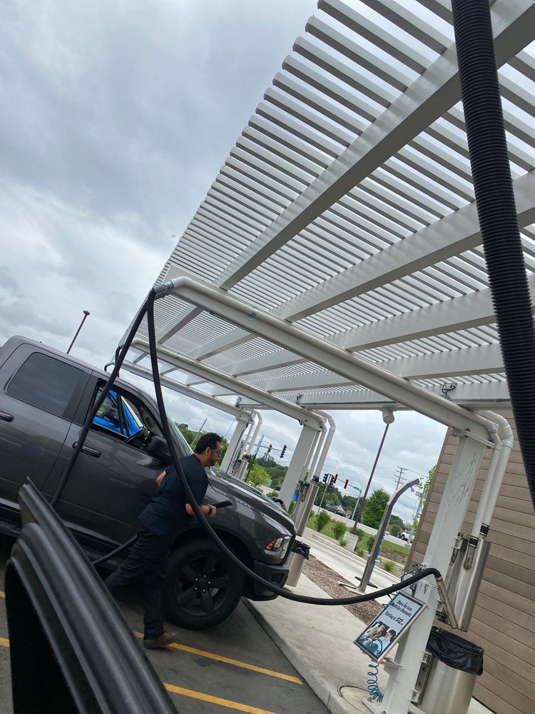 EVERCLEAN CAR WASH - Updated December 2025 - 12 Reviews - 1620 Villa St ...