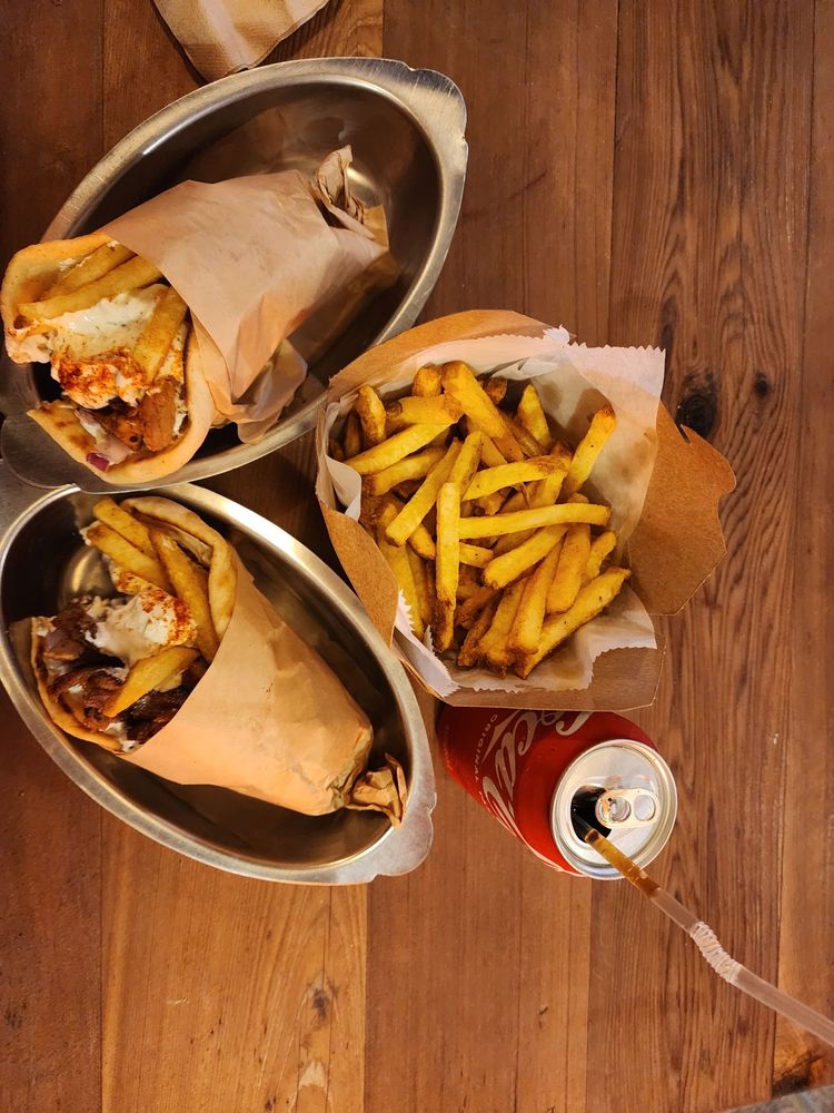 LOVE ‘N GYROS - Updated July 2025 - 245 Photos & 211 Reviews - 2814 N ...