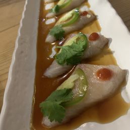 MOMS - Updated September 2024 - 141 Photos & 99 Reviews - 190 Keawe St ...