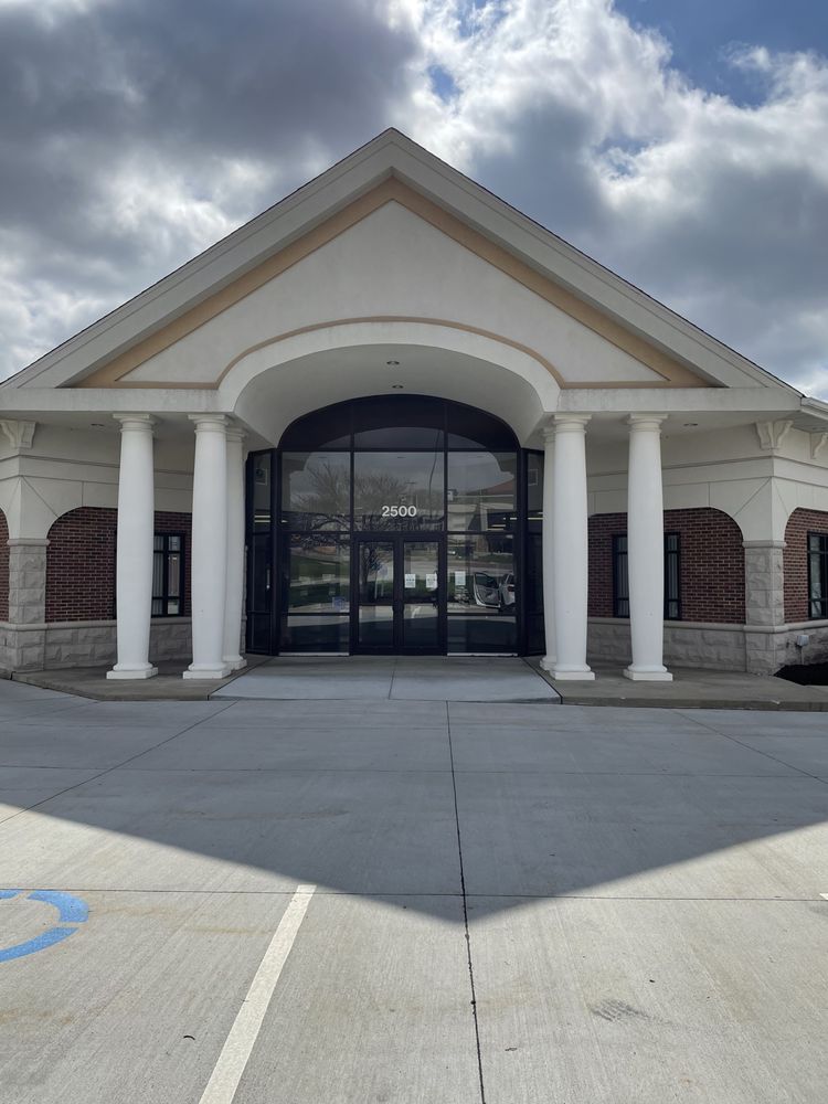 THE MISSOURI BANK - Updated October 2024 - 2500 Rangeline St, Columbia ...