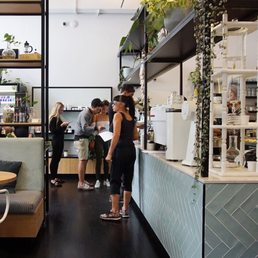 TIISCH - Updated November 2025 - 201 Photos & 41 Reviews - 9B 938 Hay ...