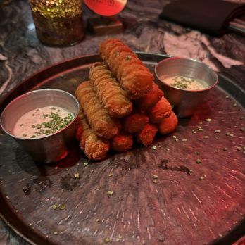 CIR LOUNGE - Updated August 2025 - 1503 Photos & 362 Reviews - 18120 ...