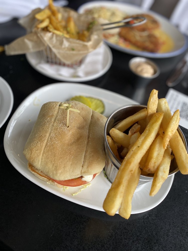 TONY C’S SPORTS BAR & GRILL - 251 Photos & 293 Reviews - 17 3rd Ave ...