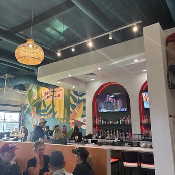 REDBIRD SCRATCH KITCHEN + BAR - Updated May 2025 - 444 Photos & 440 Reviews - 6444 North Oracle ...