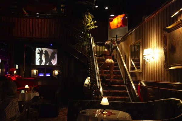 4PLAY GENTLEMEN’S CLUB - Updated December 2025 - 22 Photos & 136 ...