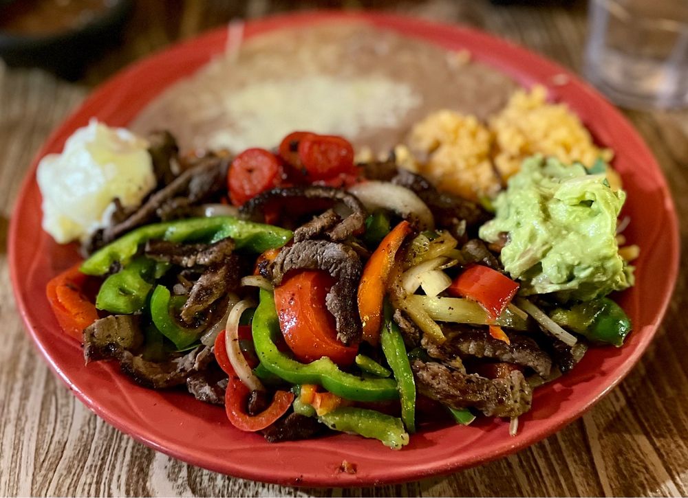 TRES HERMANAS - Updated July 2025 - 1890 Photos & 3044 Reviews - 2416 K ...