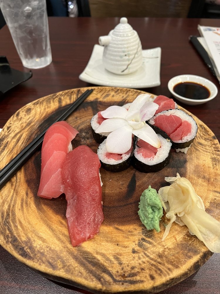 THE SUSHI BAR - Taylor, Michigan - Sushi Bars - Restaurant Reviews ...