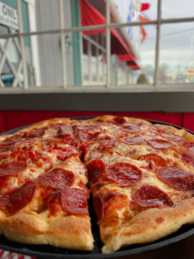 PRINCE PIZZERIA - Updated July 2024 - 132 Photos & 301 Reviews - 517 ...