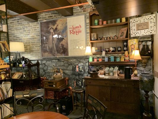 LANCASTER TROLL MARKET - Updated August 2025 - 56 Photos - 44 N Queen ...