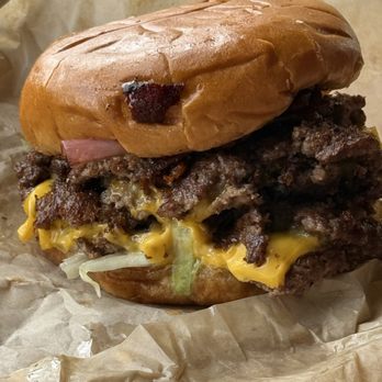 BURGER BUDS - Updated December 2025 - 42 Photos & 74 Reviews - 1110 ...
