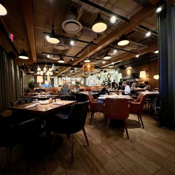 BEATRIX - Updated August 2024 - 754 Photos & 481 Reviews - 272 Oakbrook ...