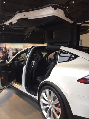 TESLA MOTORS - KANSAS CITY - Updated January 2026 - 17 Photos & 27 ...