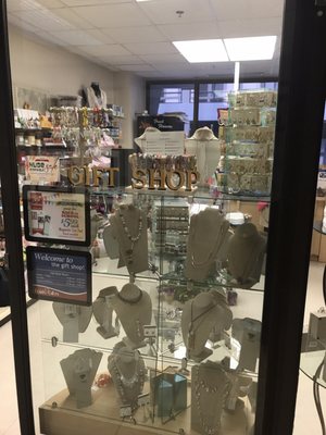 METHODIST HOSPITAL METROPOLITAN - Updated August 2025 - 28 Photos & 83 ...