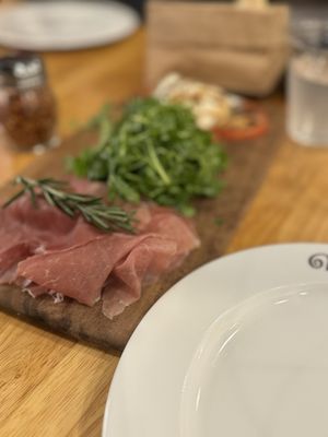 MISTER 01 EXTRAORDINARY PIZZA - Updated June 2025 - 130 Photos & 71 ...