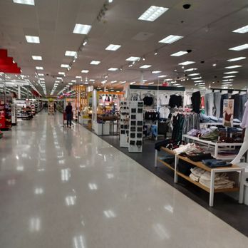 TARGET - Updated October 2025 - 70 Photos & 35 Reviews - 1440 US Hwy 1 ...