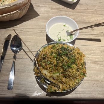 RAJ SAFFRON HOUSE - Updated June 2025 - 83 Photos & 38 Reviews - 124 ...