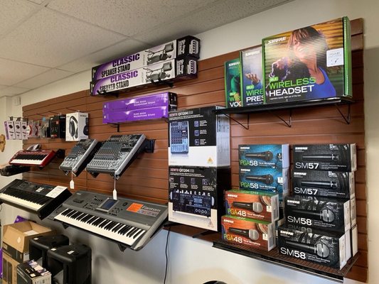 DUNKLEY MUSIC - Updated January 2026 - 1160 Blue Lakes Blvd N, Twin ...