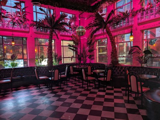THE FLAMINGO BAR - Updated December 2025 - 105 Photos & 62 Reviews ...