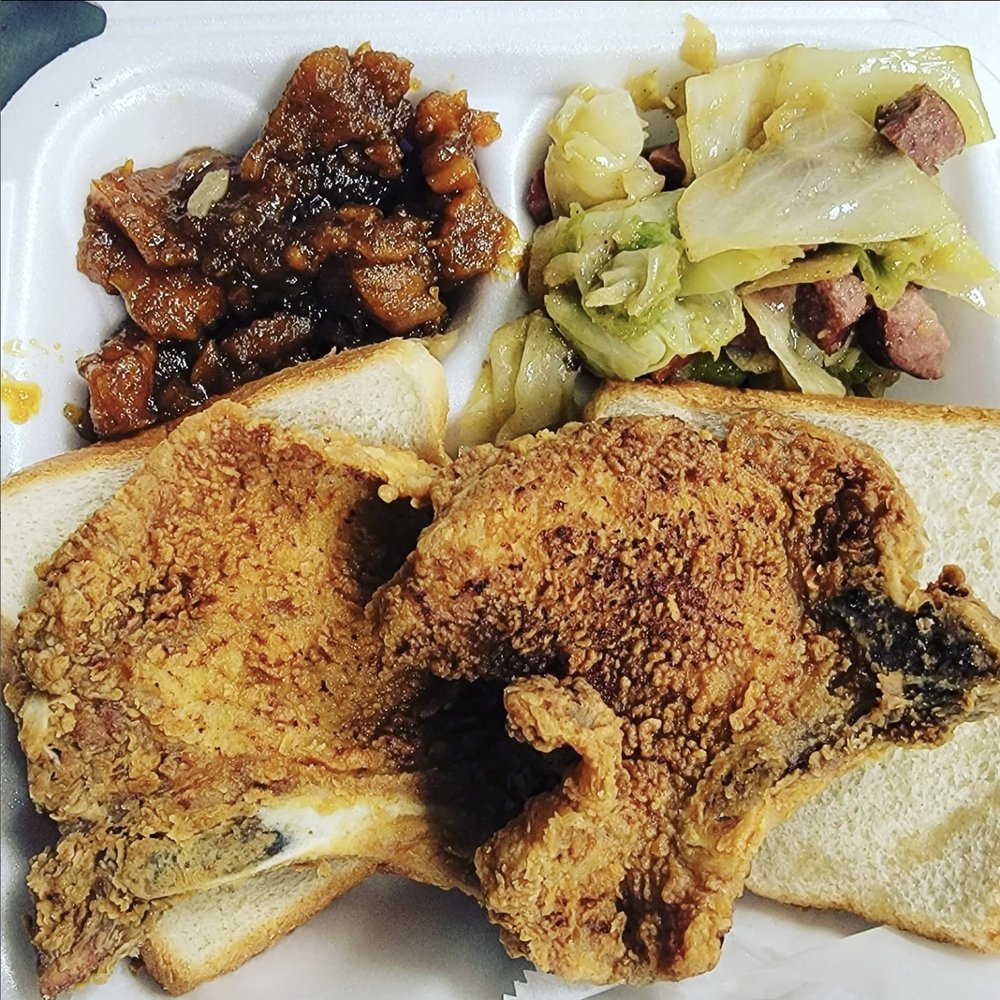 BACKING BLACKS ST LOUIS KITCHEN - 15 Photos - 8330 Lackland Rd, Saint ...