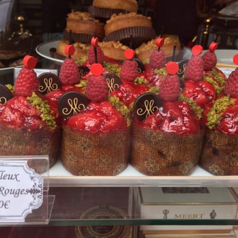 MEERT - Updated January 2026 - 51 Photos & 27 Reviews - 16 rue Elzévir ...