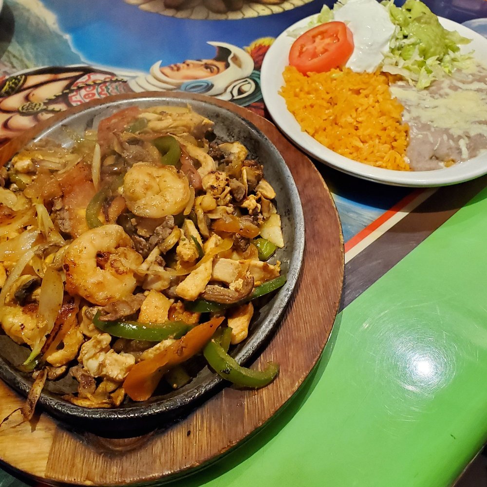 MI ZARAPE - 41 Photos & 110 Reviews - 3800 Centerpoint Pkwy, Pontiac ...