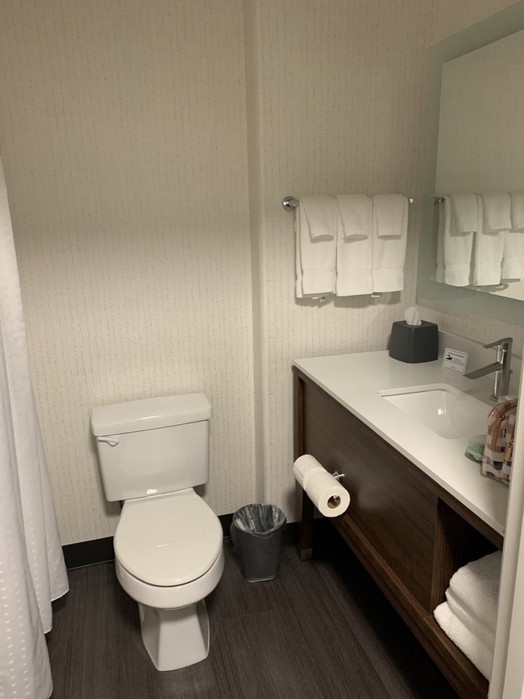 HOLIDAY INN YUMA - Updated November 2024 - 59 Photos & 48 Reviews ...