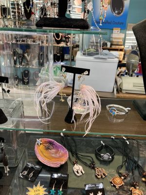 EVERYTHING UNDER THE SUN FLEA MARKET - Updated December 2025 - 34 ...