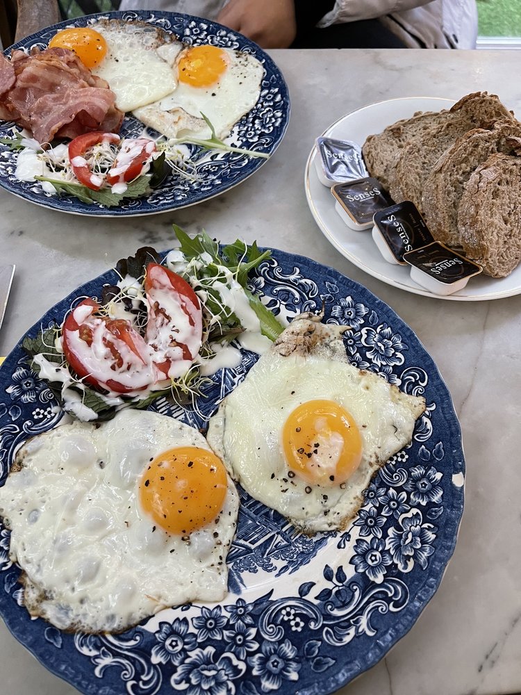 ESCO BAR - Updated October 2025 - 69 Photos & 56 Reviews ...