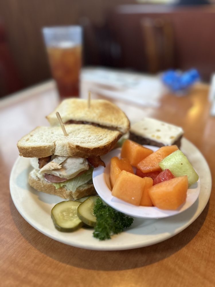 TALLYRAND RESTAURANT - Updated December 2025 - 751 Photos & 872 Reviews ...