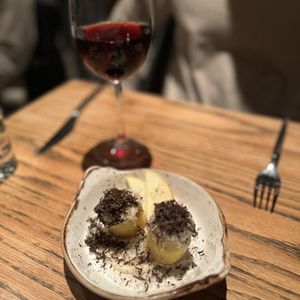 ZURITO - Updated August 2025 - 30 Photos & 21 Reviews - 26 Charles St ...