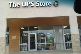 THE UPS STORE - Updated January 2025 - 25 Photos & 31 Reviews - 7942 W ...