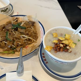 LIYIN RICE ROLL MASTER - Updated March 2025 - 146 Photos & 46 Reviews - 1004 Beacon St ...