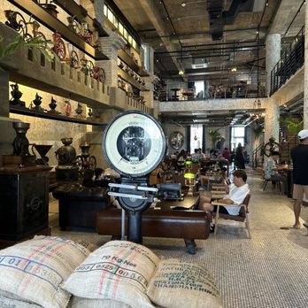 SLOWALK COFFEE ROASTERS - Updated October 2025 - 198 Photos & 39 ...