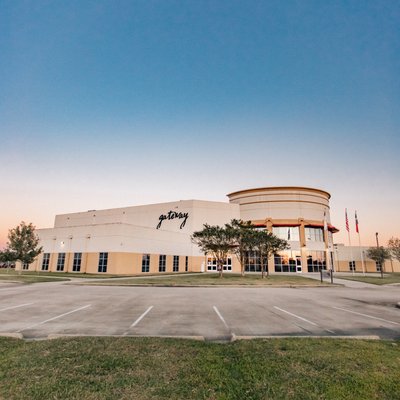 GATEWAY COMMUNITY CHURCH - Updated December 2025 - 32 Photos - 760 ...