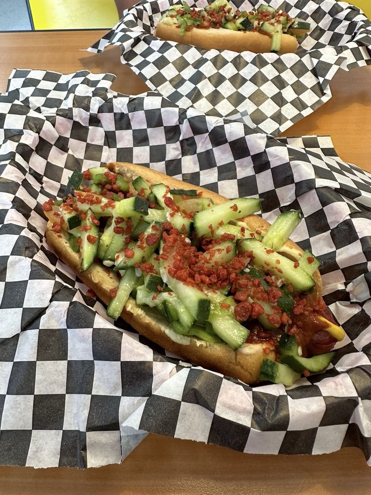 BRUCEDOG - Updated December 2025 - 98 Photos & 70 Reviews - 5975 W ...