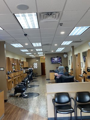 LOOKIN SHARP FAMILY BARBERSHOP - Updated June 2025 - 33 Photos & 31 ...