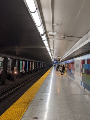 DUFFERIN SUBWAY STATION - Updated October 2024 - 12 Photos - 1006 ...