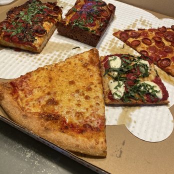 SLICE HOUSE BY TONY GEMIGNANI - Updated December 2025 - 415 Photos ...