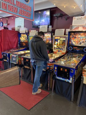Silverball Retro Arcade Asbury Park 475 Photos 255 Reviews 1000