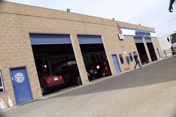 COUNTRY AUTOMOTIVE - Updated January 2026 - 116 Photos & 226 Reviews ...