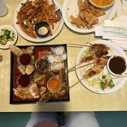 NOODLE - Updated December 2025 - 414 Photos & 363 Reviews - 3693 Main ...