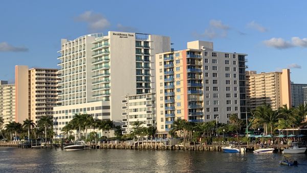 RESIDENCE INN BY MARRIOTT FORT LAUDERDALE INTRACOASTAL/IL LUGANO - 145 ...