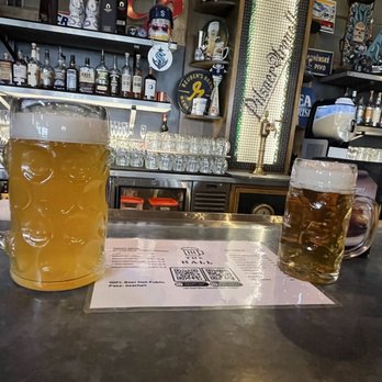 QUEEN ANNE BEER HALL - Updated September 2024 - 855 Photos & 641 ...