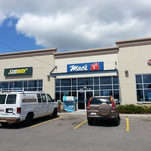 WINKS CONVENIENCE STORE - 117-7460 Springbank Boulevard SW, Calgary, AB ...