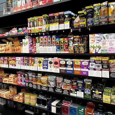 SMOKE SOURCE - BRITISH GOODIES - Updated May 2024 - 12 Photos - 2907 ...