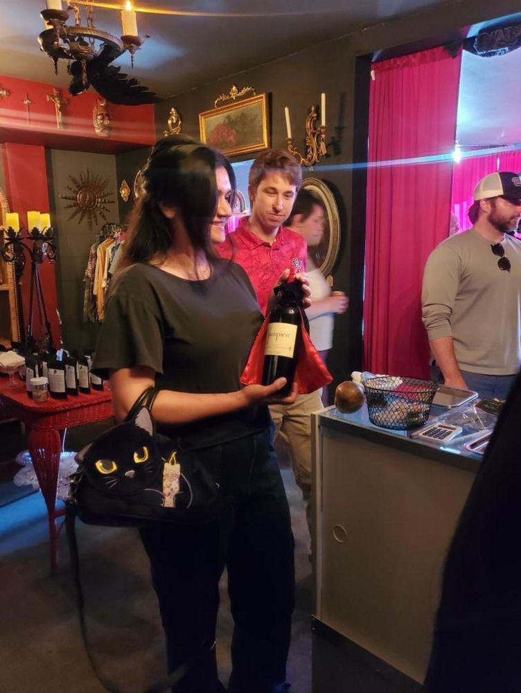 LUMEN MOON - Updated December 2025 - 14 Photos - 1212 Pacific Ave ...