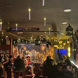 WIZARDS & WANDS - Updated July 2025 - 661 Photos & 190 Reviews - 2030 ...