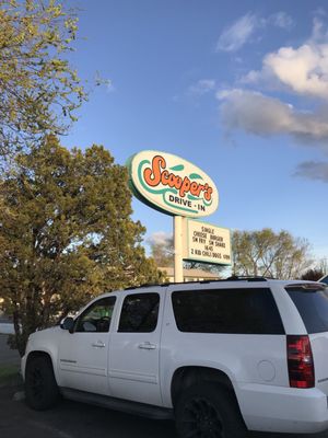 SCOOPERS DRIVE-IN - 236 Photos & 221 Reviews - Burgers - 1356 Prater ...