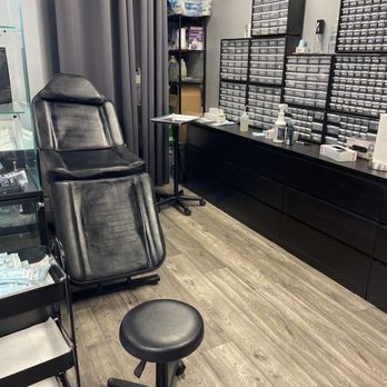 BARON ART TATTOO PIERCING STUDIO - Updated February 2025 - 934 Photos ...