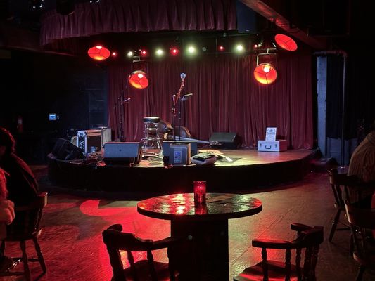 THE SHOWDOWN - Updated July 2025 - 32 Photos & 17 Reviews - 1195 SE ...